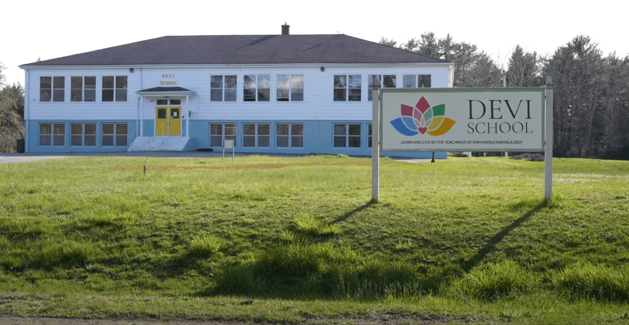 School & Area 📷 - DEVI School